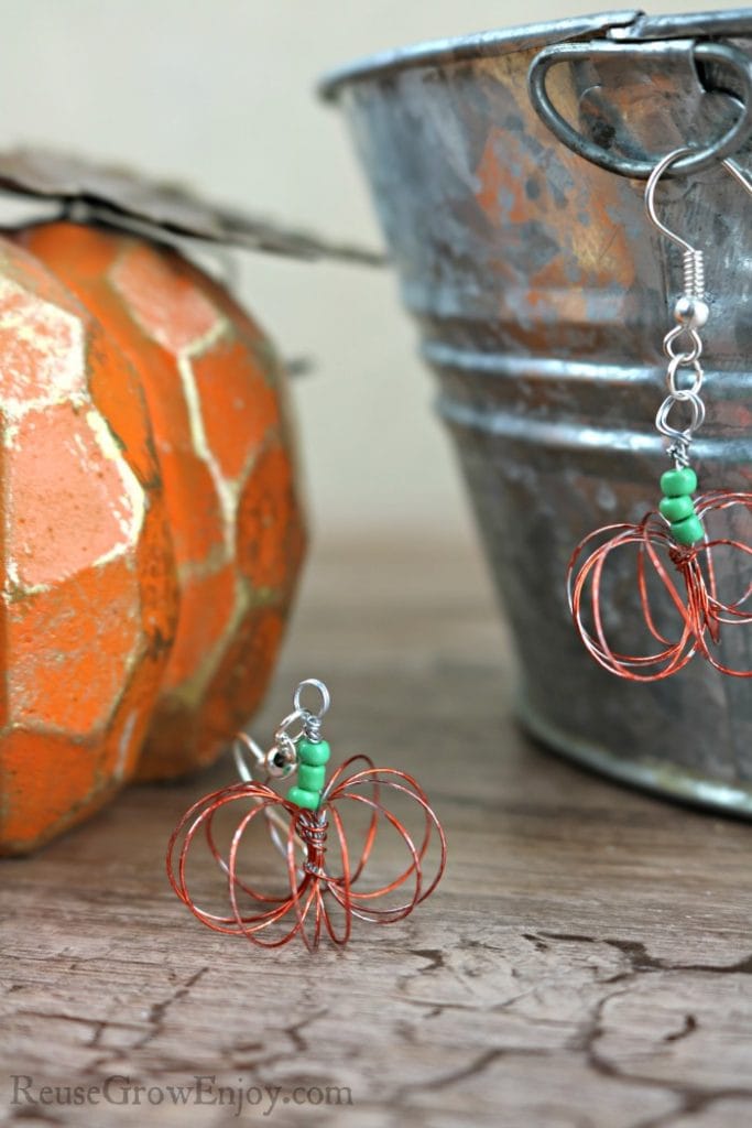 DIY Wire Pumpkin Earrings