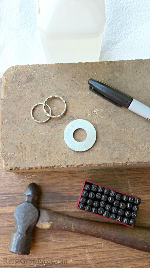 How To Make A Washer Hand Stamped Keychain
