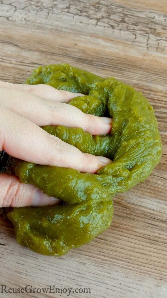 Green DIY Slime - 100% Natural No Glue And No Borax! - Reuse Grow Enjoy